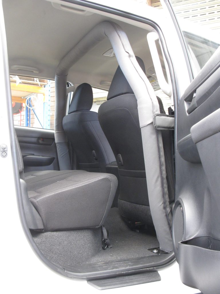 Internal ROPS to suit Toyota Fortuner SUV Wagon (from 2015 onwards ...